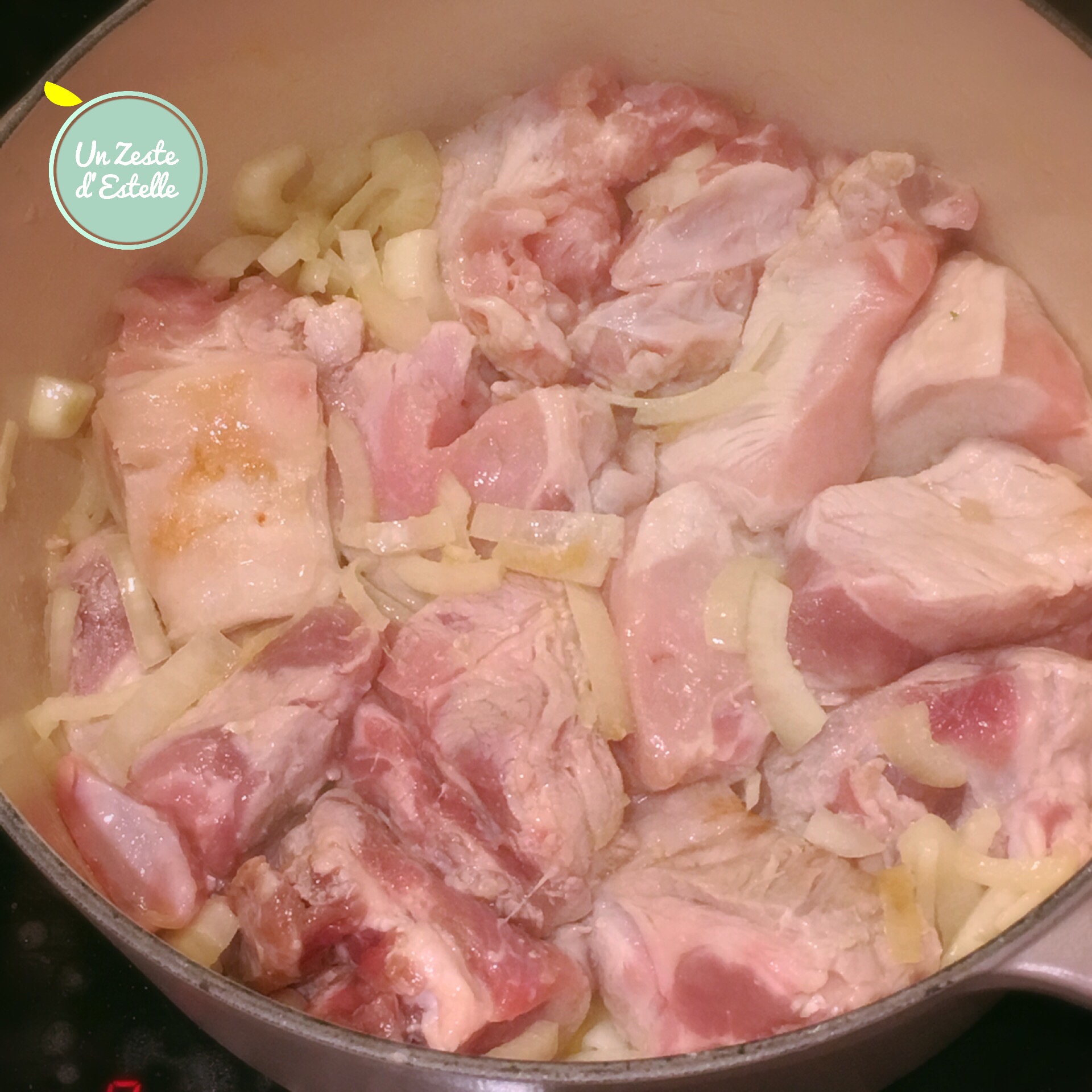 Ragoût de porc aux haricots rouges mijoté - Un Zeste d'Estelle