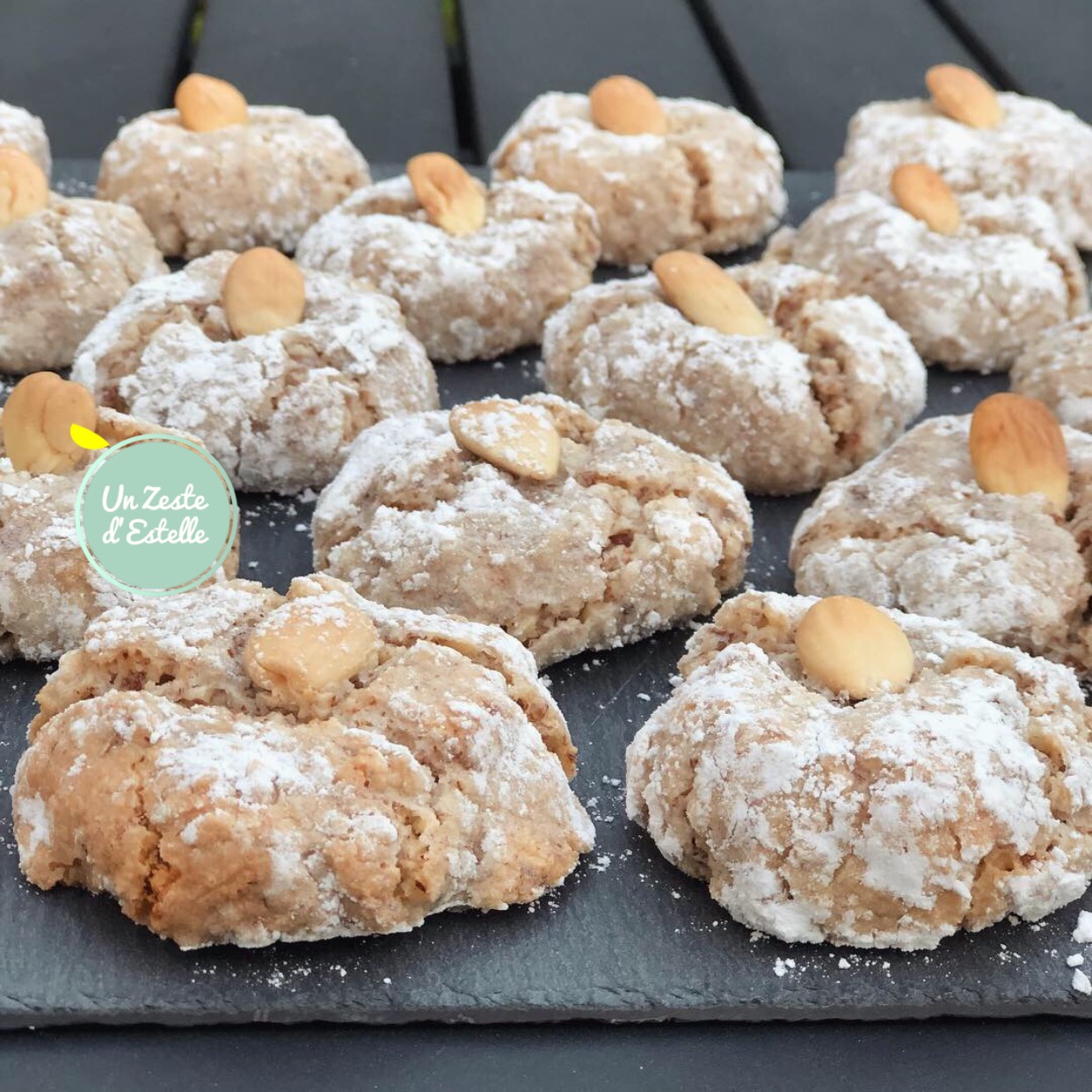 Amaretti extra moelleux à l’amande - Un Zeste d'Estelle